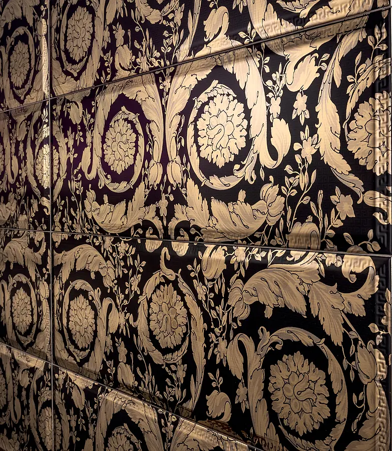 Solid Gold firmy Versace. ZDJĘCIE 4. Od 415 zł we Włoszech +wysyłka